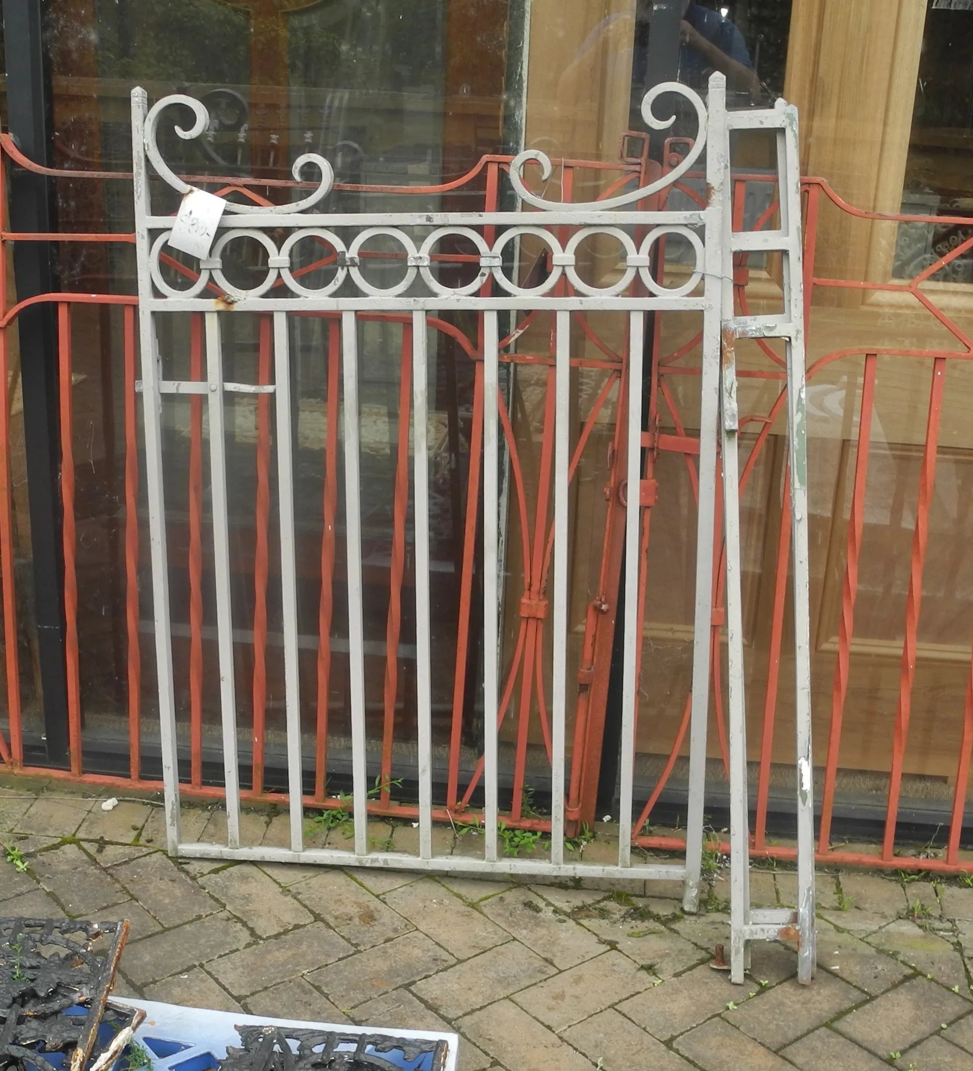 Heavy Iron Pedestrian Gate – Chippendale Restorations